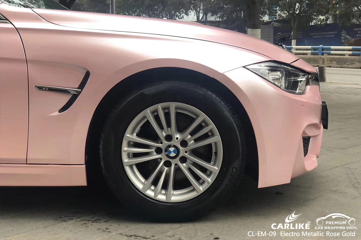 Go Bold with Gold: The Hottest Trend in Car Customization - SINO VINYL